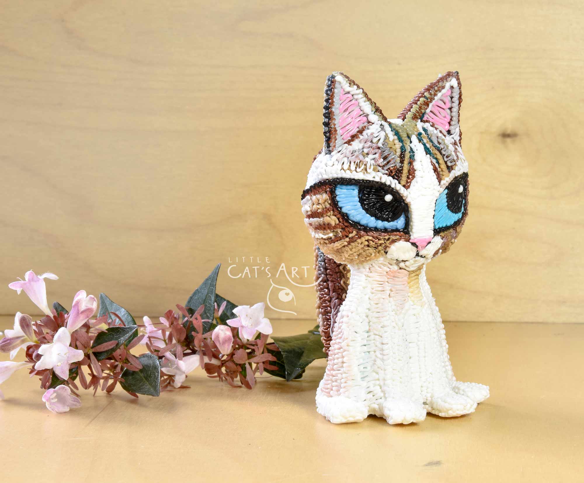Ragdoll cat sculpture with striking blue eyes - Little Cat's Art