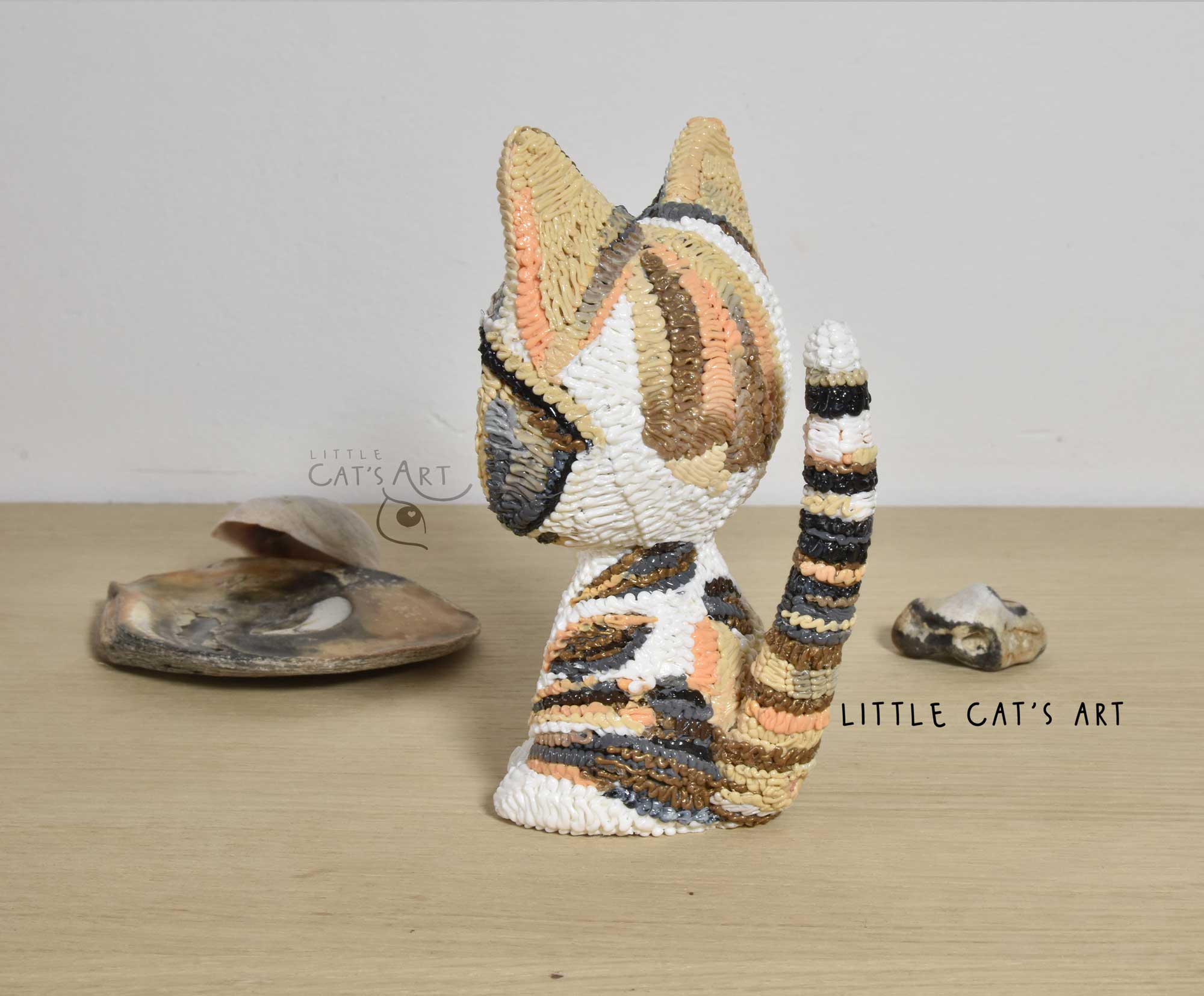 Mini-me Millie kitty and her sweet mini heart fur detailing - Little ...
