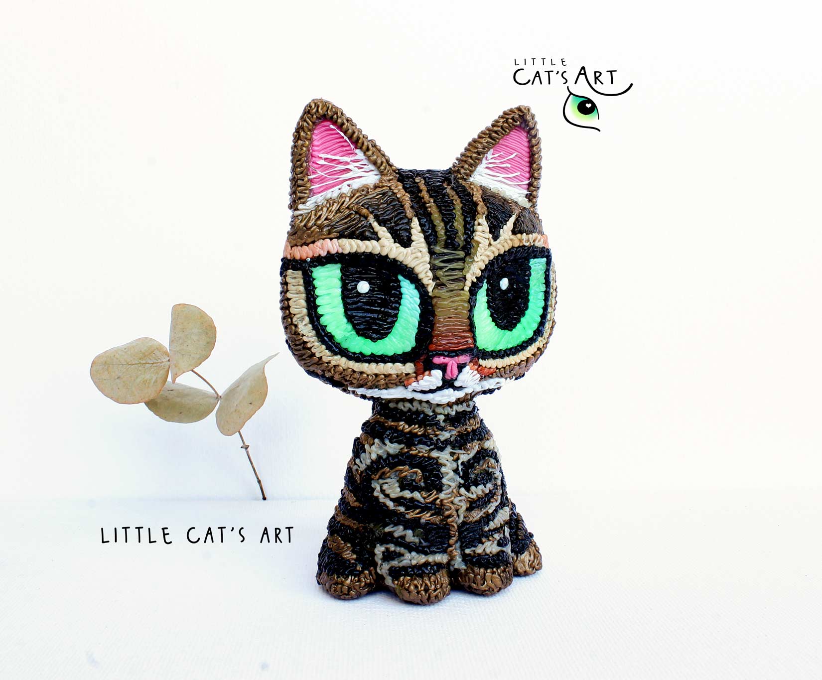 Mini-me Liam, the cutest adventurer tabby cat - Little Cat's Art